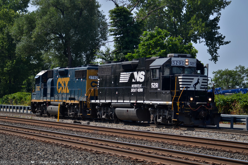 NS 5291 & CSX 2782